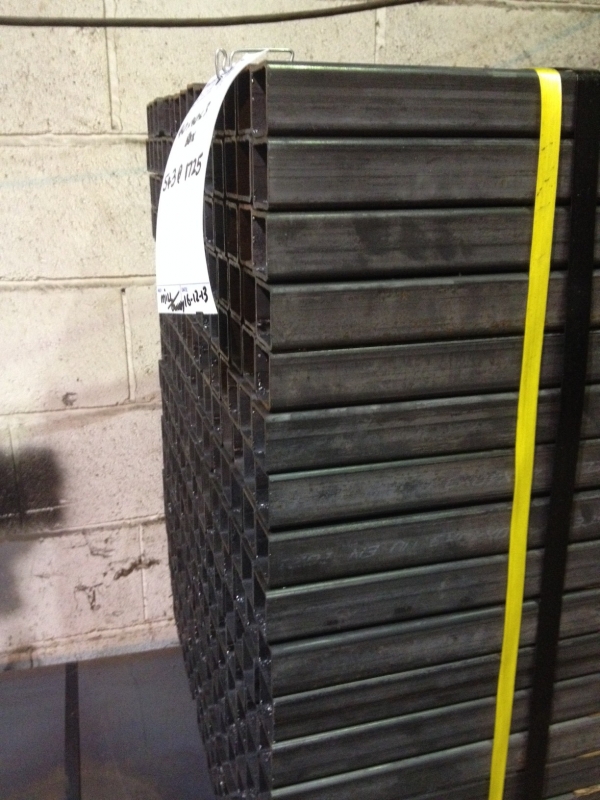 1.725 Mtrs of 40mm x 40mm x 3mm Steel box Section ( Special Offer ...