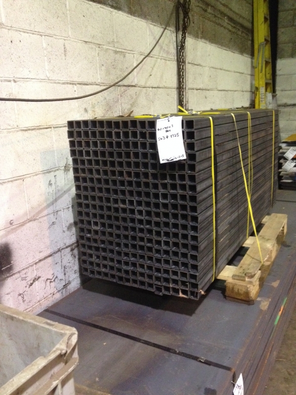 1.725 Mtrs of 40mm x 40mm x 3mm Steel box Section ( Special Offer ...