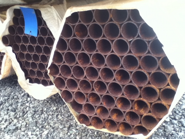 7.600mtr Lengths of 48.3mm x 3.0mm Unused Light Rust Steel Tube - chs ...