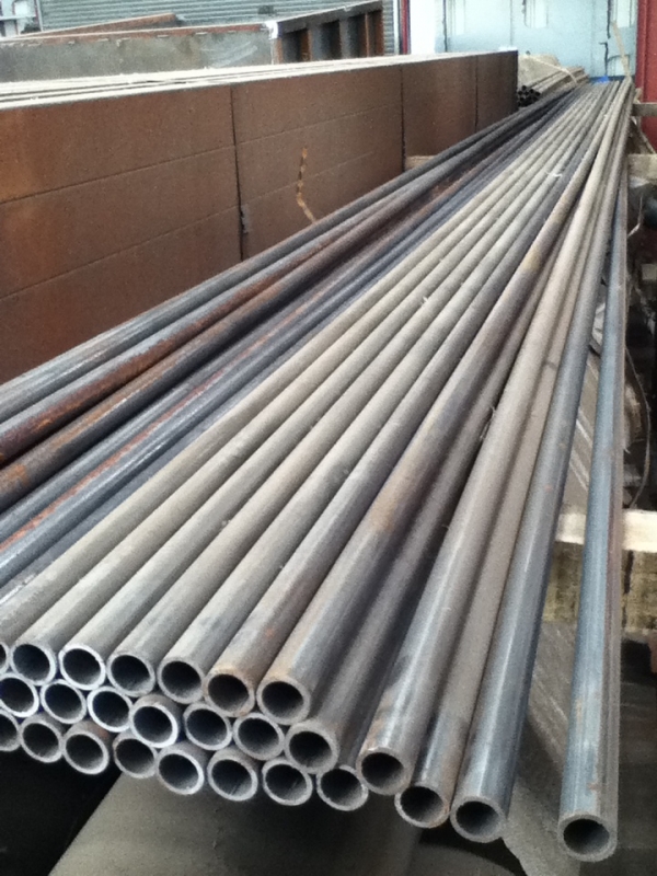 7.6mtr Lengths of 26.9mm x 3mm Unused Clean Steel Tube - Chs From ...