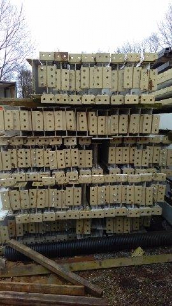 356mm x 127mm x 33kg/m Used Steel Universal Beams 4.560mtr Long Painted ...