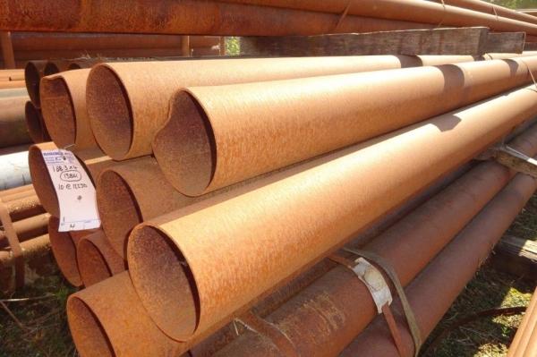 12.250 Mtrs Lengths of 168.3mm x 4mm Unused Stock Rusty Steel Tube ...
