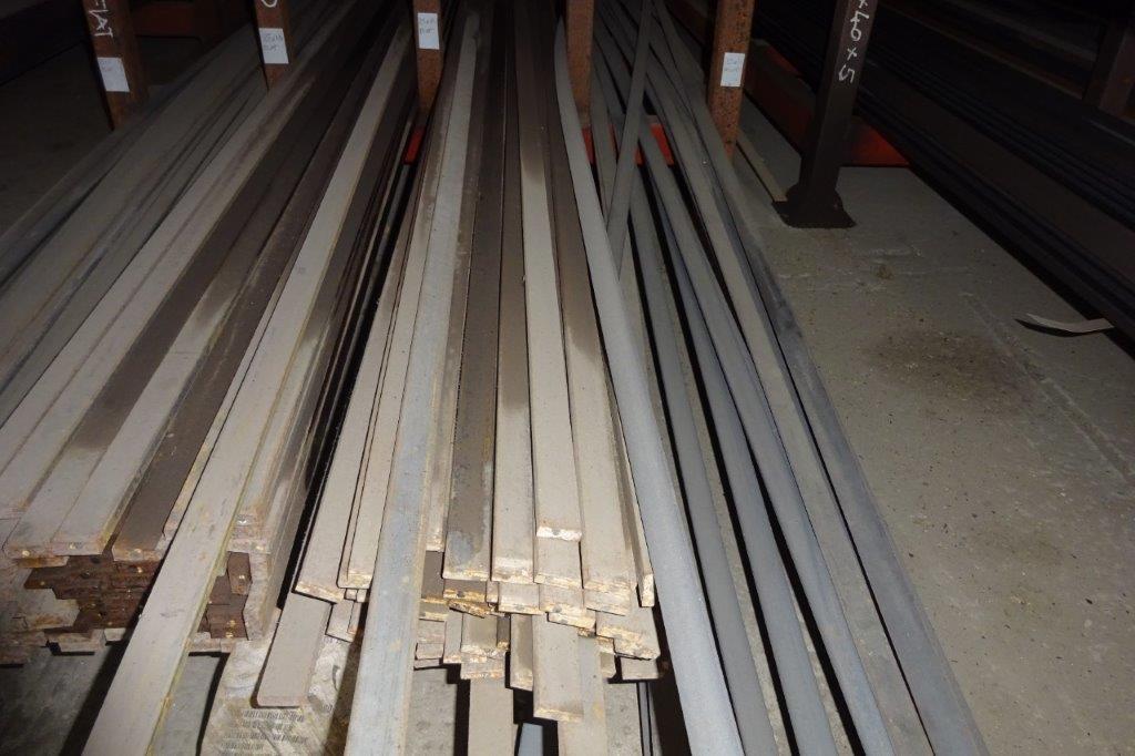 6 Mtrs 25 x 8 Mild Steel Metal Flat Bar From Ainscough Metals