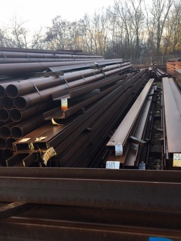 6.000/6.100 Mtr Long 230mm x 75mm x 25.7 Kg/m Unused Stock Rusty Steel ...