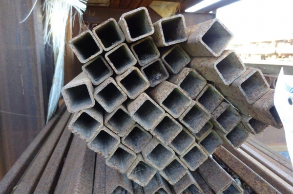 7.5 Mtrs 30 x 30 x 3 Mild Steel Box Section RHS From Ainscough Metals