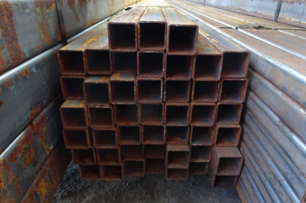 7.600 Mtr of 40 mm x 40 mm x 2 mm Steel Box Section ( 40 x 40 x 2 mm ...