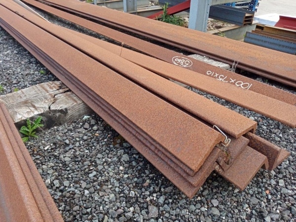 6.150 Mtr 100 mm x 75 mm x 12 mm Mild Steel Angle Iron Unused Stock ...