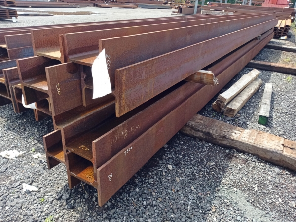 8.500 Mtr 220 mm x 220 mm x 71.5 Kg/m Steel Column - Universal Column ...