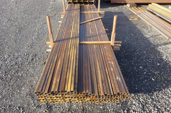 3.750 Mtr of 30 mm x 30 mm x 3 mm Steel Box Section ( Unused Slight ...