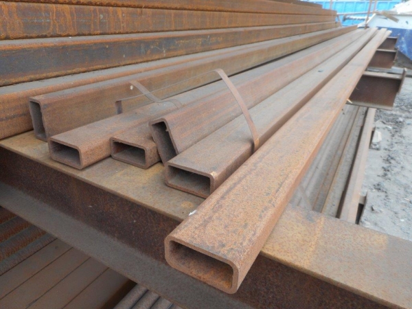 5.785 Mtr of 80 mm x 40 mm x 5 mm Steel Box Section ( Unused Stock ...