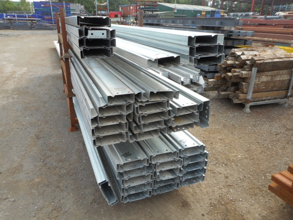 Used c Purlins 225 mm Deep - 4.470 Mtr Length Overall - no Cleats ...
