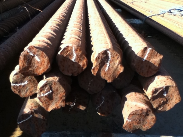 1.100mtr Length 40mm Unused Stock Rusty Rebar From Ainscough Metals