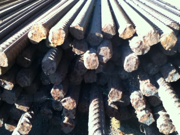3.200mtr Length 25mm Unused Stock Rusty Rebar From Ainscough Metals